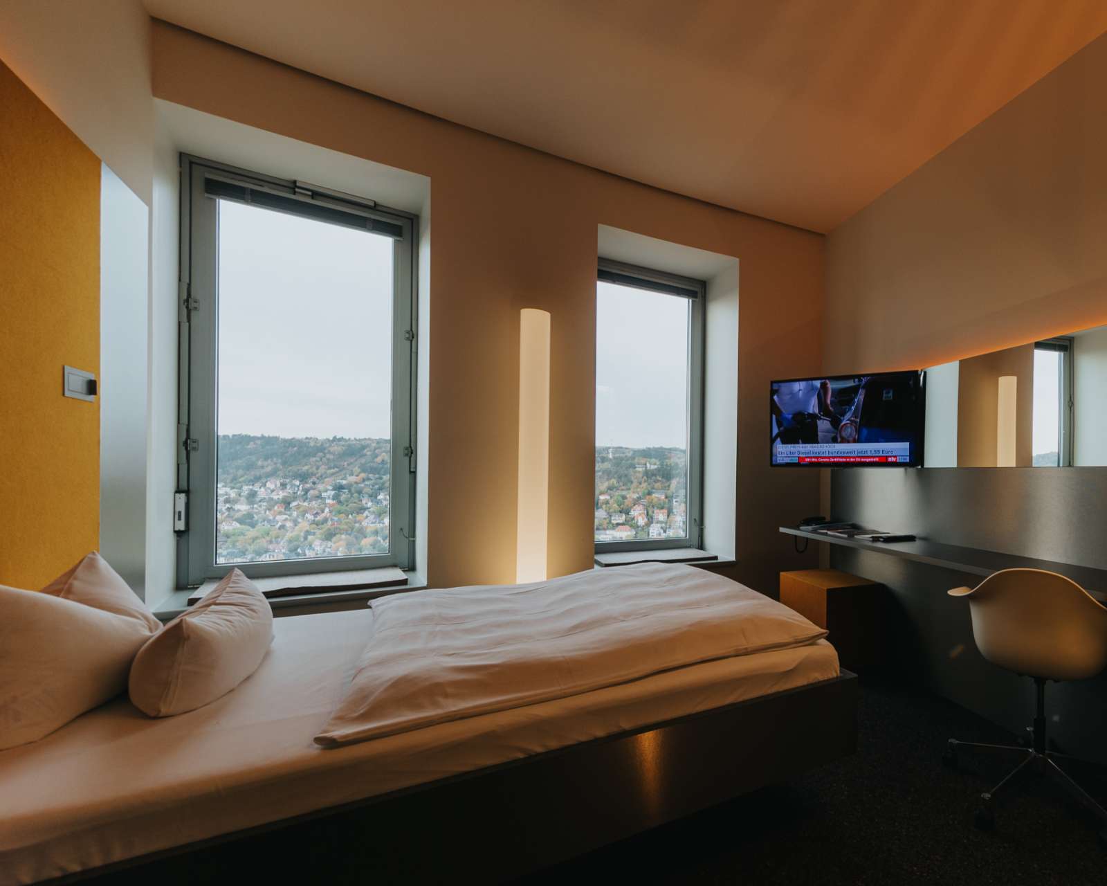 SCALA Jena · HOCHGENUSS 120 Meter über der Lichtstadt.